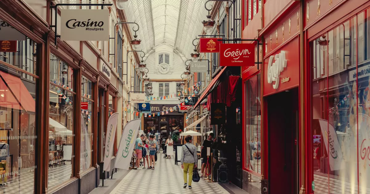 A guide to shopping in Paris - Lonely Planet